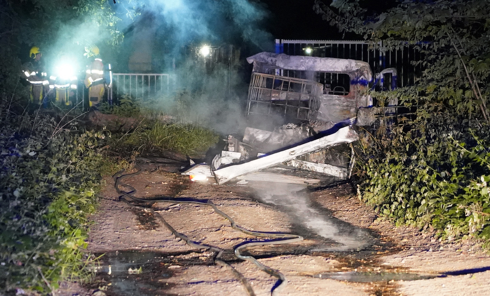 Busje met drugsafval uitgebrand in Landgraaf | ZO-NWS Busje met drugsafval uitgebrand in Landgraaf | ZO-NWS